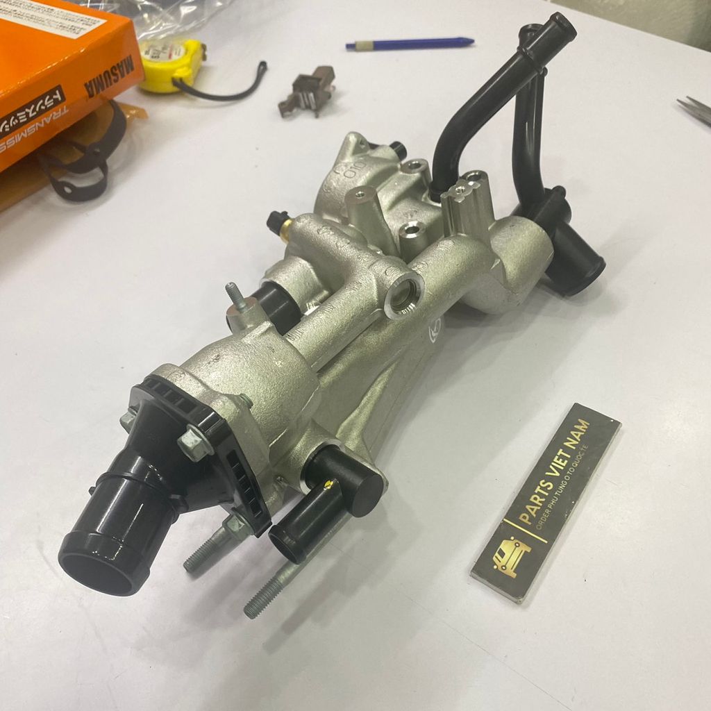 Cụm van hằng nhiệt Hyundai Santafe 2.0 máy dầu động cơ D4HA đời 2009 ...