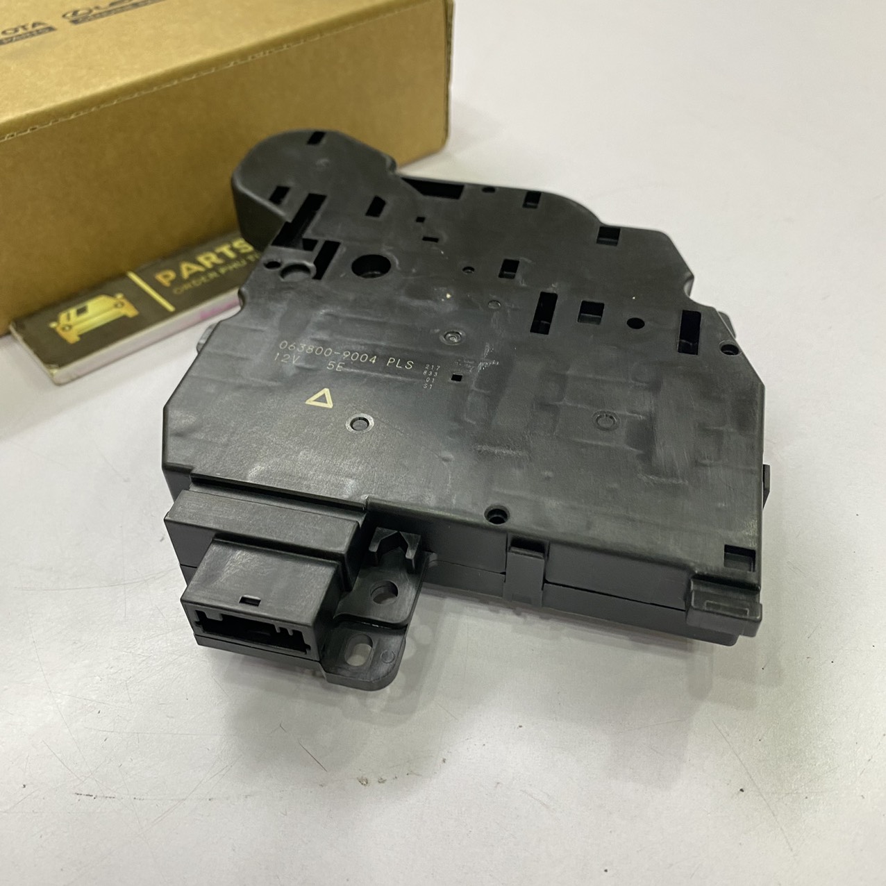 Mô tơ điều khiển cửa gió hoặc chia gió điều hòa Lexus RX350, RX450H, E ...