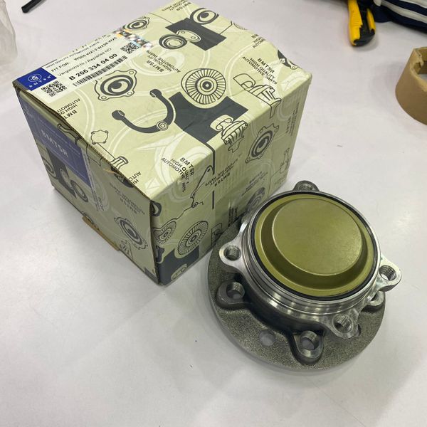 Cụm bi moay ơ trước Mercedes W205 C200, C250, C300, C350, C63 AMG đời ...