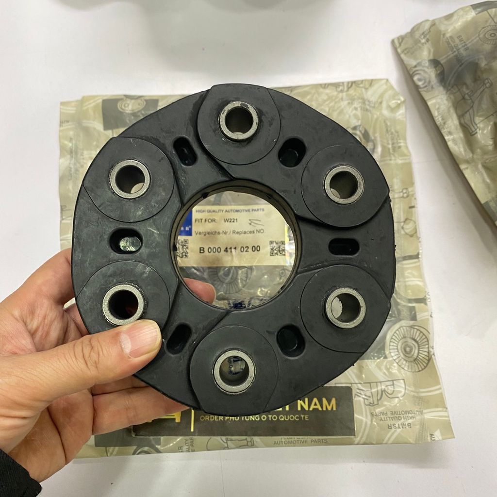 Cao su giảm giật các đăng cầu cau Mercedes W211, E200, E220, E270, E32 ...