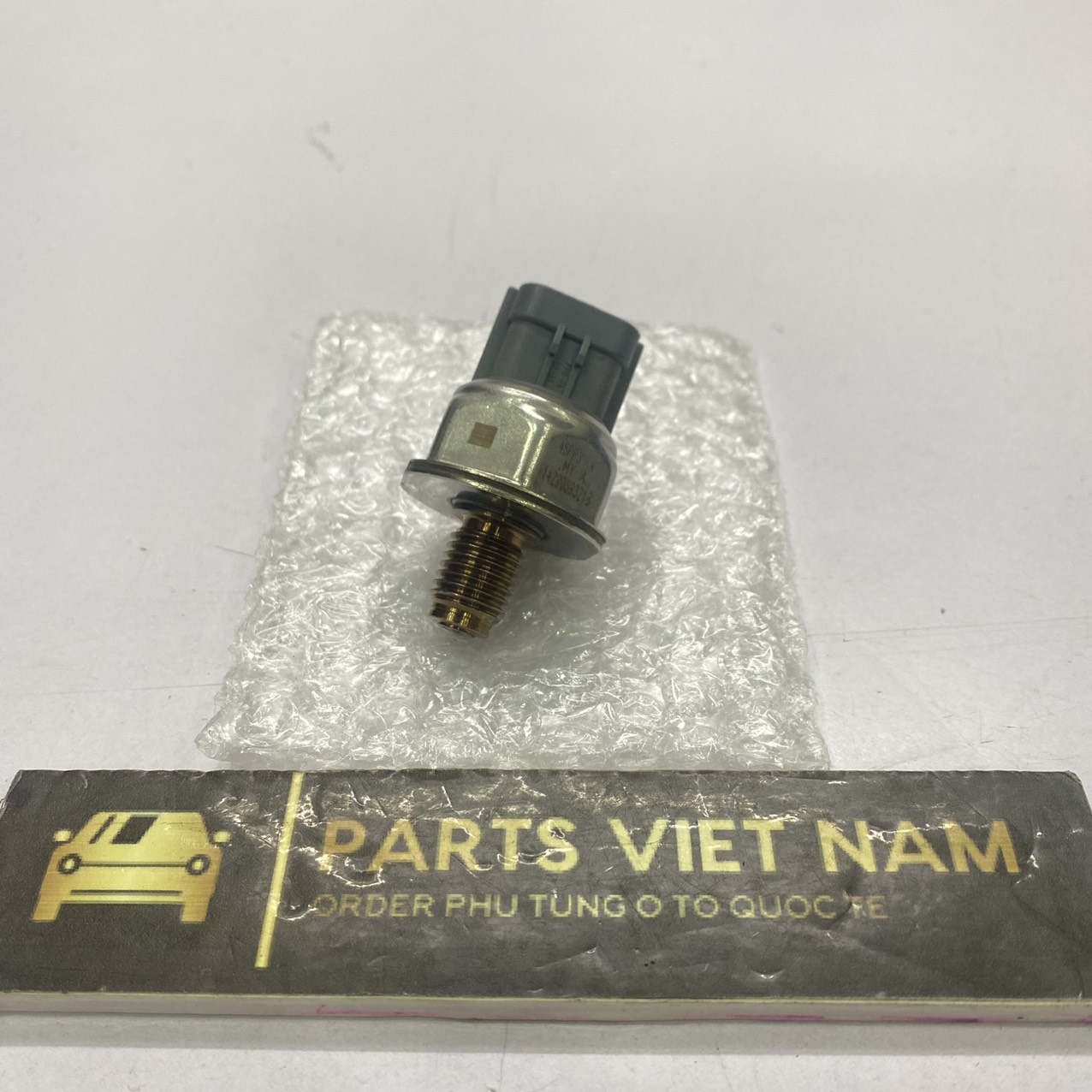 Cảm biến áp xuất nhiên liệu iSuzu Dmax đời 2006 - 2012. Hàng cao cấp b ...