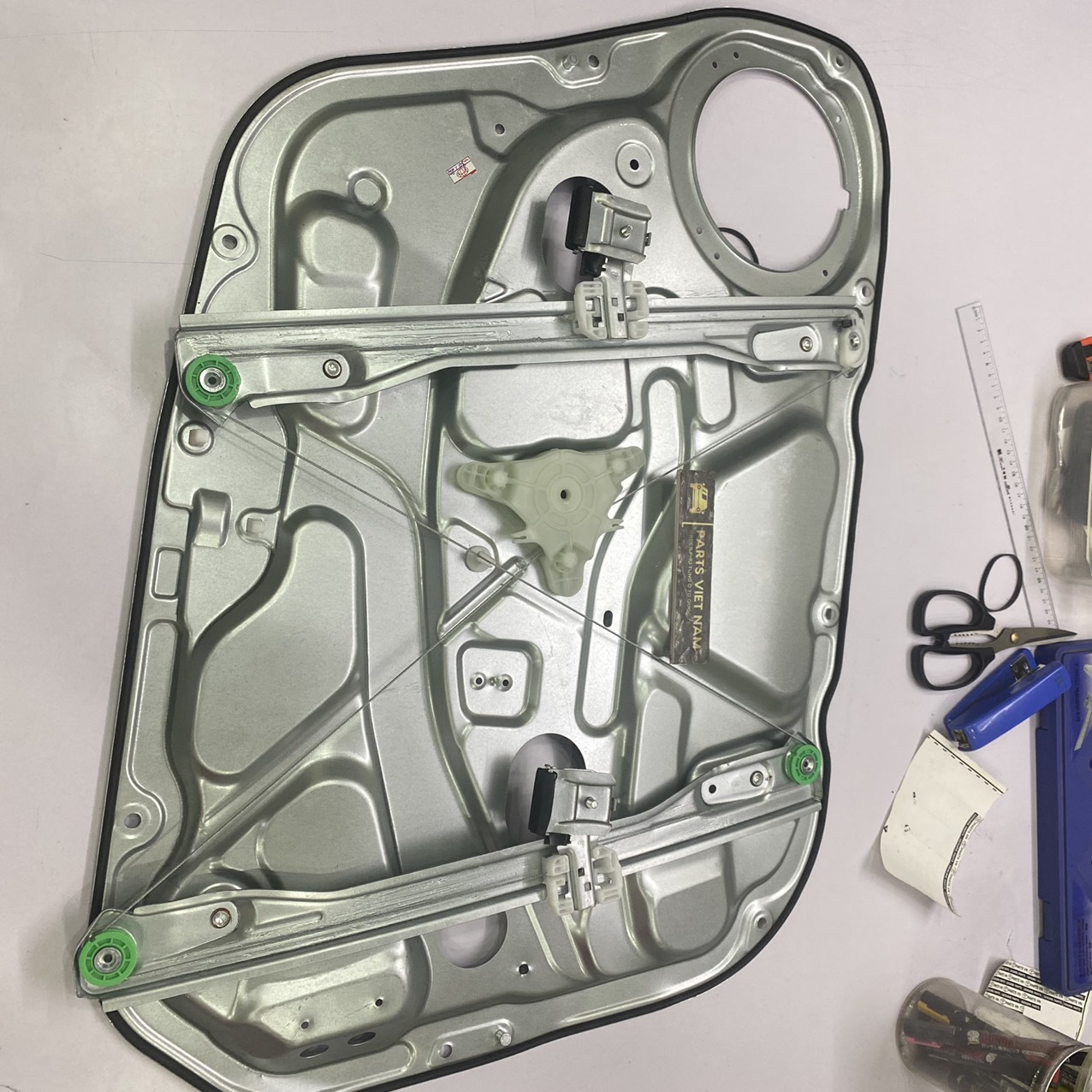 Compa lên xuống kính trước trái Hyundai I30 đời 2008 - 2012. Hàng cao ...