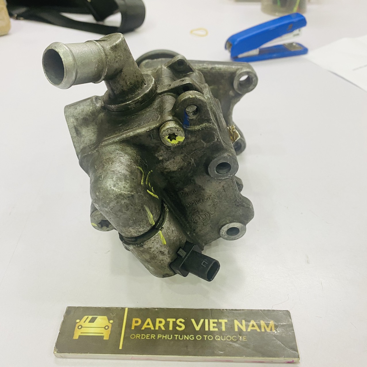 Bơm trợ lực BMW F10 F07 F12 F06 F01 F02 động cơ N55. Hang tháo xe nguy ...