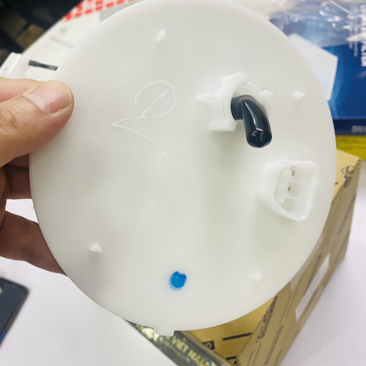 Lọc xăng Lexus RX350, RX450H, R270 động cơ 2GR đời 2008 - 2015. Hàng c ...