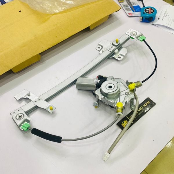 Compa lên xuống kính liền mô tơ Mazda 323, Ford Laser 1.6 đời 2001 - 2 ...