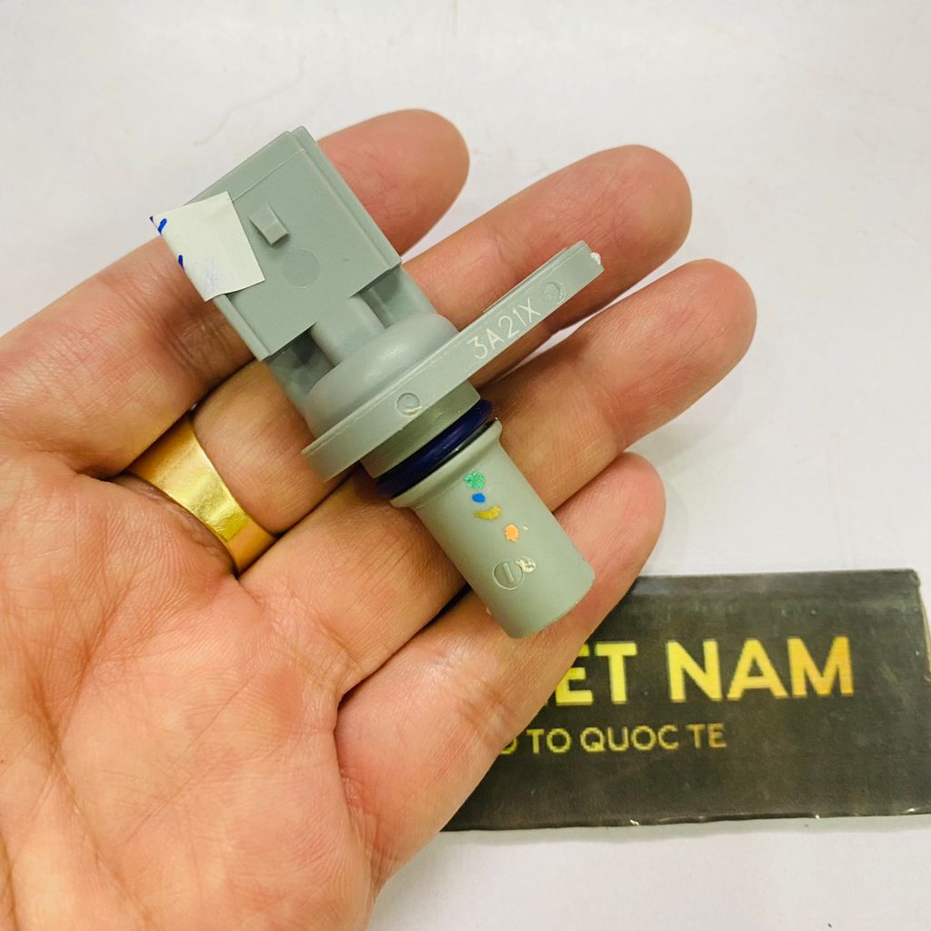 Cảm biến trục cam Ford Transit đời 2011 - 2020. Hàng xịn JMC. Mã 6C11 ...