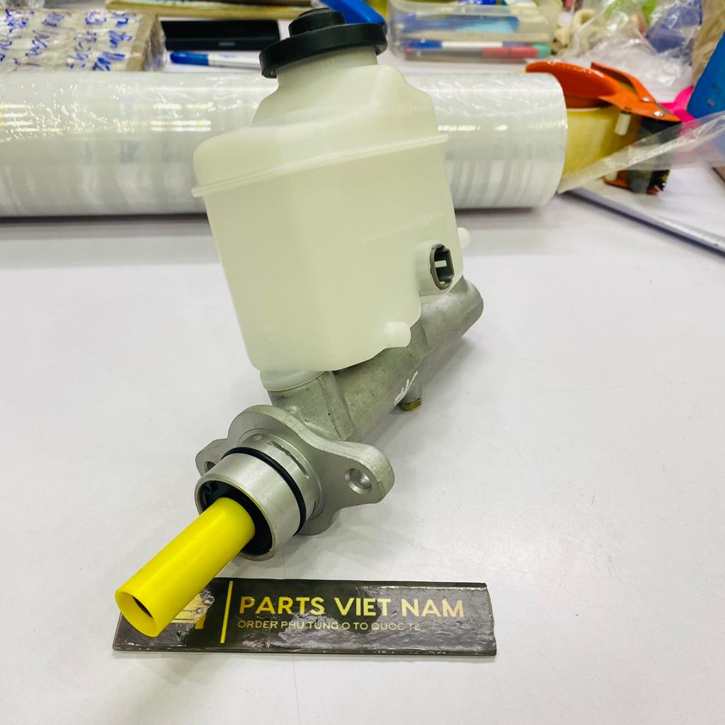 Tổng phanh hoặc heo thắng Toyota Innova, Fortuner, Hilux đời 2006 - 20 ...