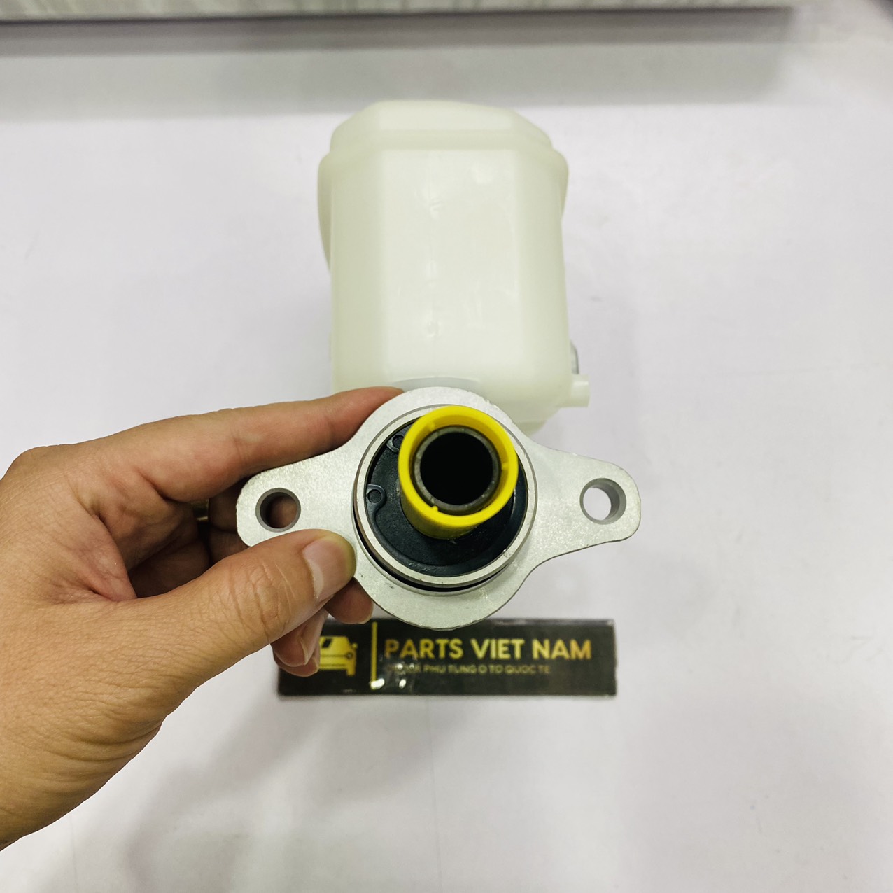 Tổng phanh hoặc heo thắng Toyota Innova, Fortuner, Hilux đời 2006 - 20 ...