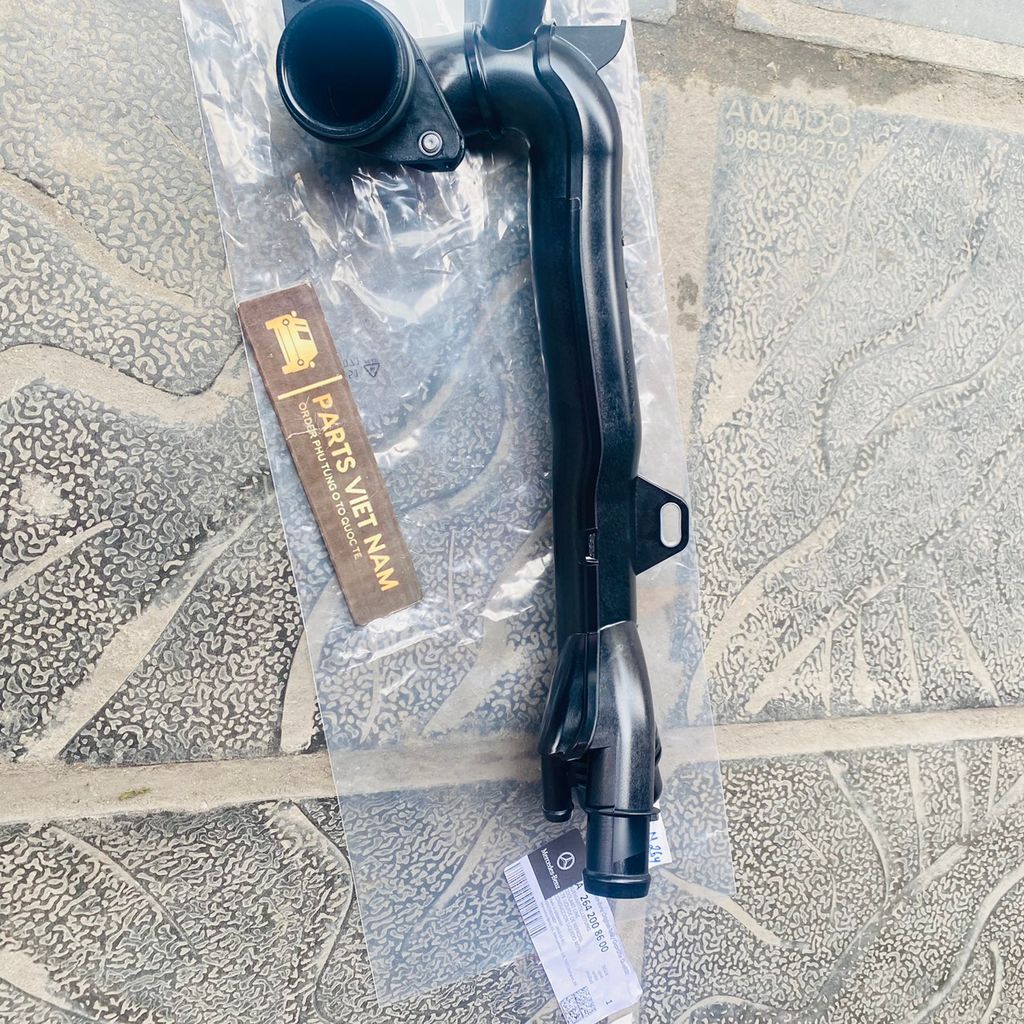 Ống nước làm mát Mercedes động cơ M264 C200, C300, C260, đời 2018 - 20 ...