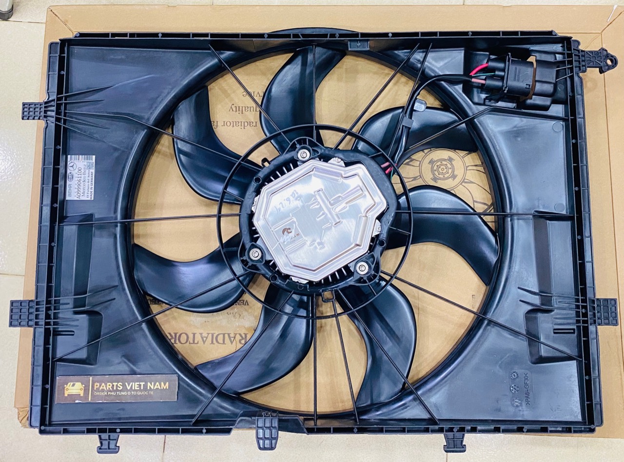 Cụm lồng quạt két nước Mercedes W205 C200, C250, C300, C350, C63 AMG đ ...