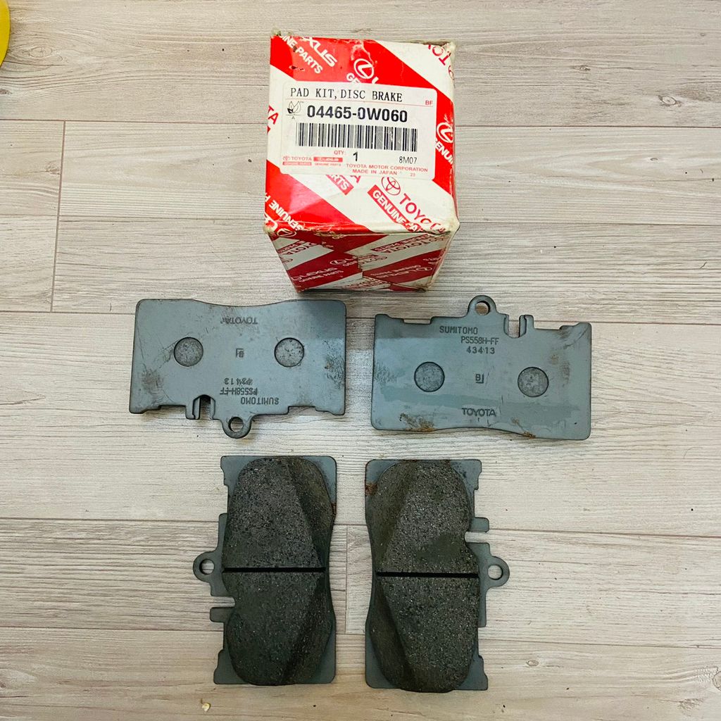 Má phanh hoặc bố thắng trước Lexus LS430 đời 2000 - 2006. Hàng cao cấp ...