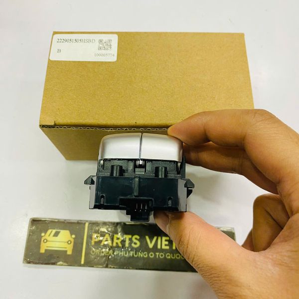 Công tắc lên xuống kính cửa sau và trước phải mầu đen Mercedes. – Parts ...