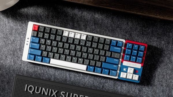Super 1+1 TKL Keyboard Kit – The Keebs Store
