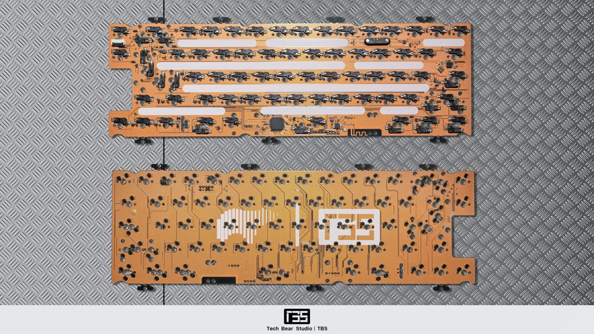 [Case] TB65F Keyboard Kit – The Keebs Store