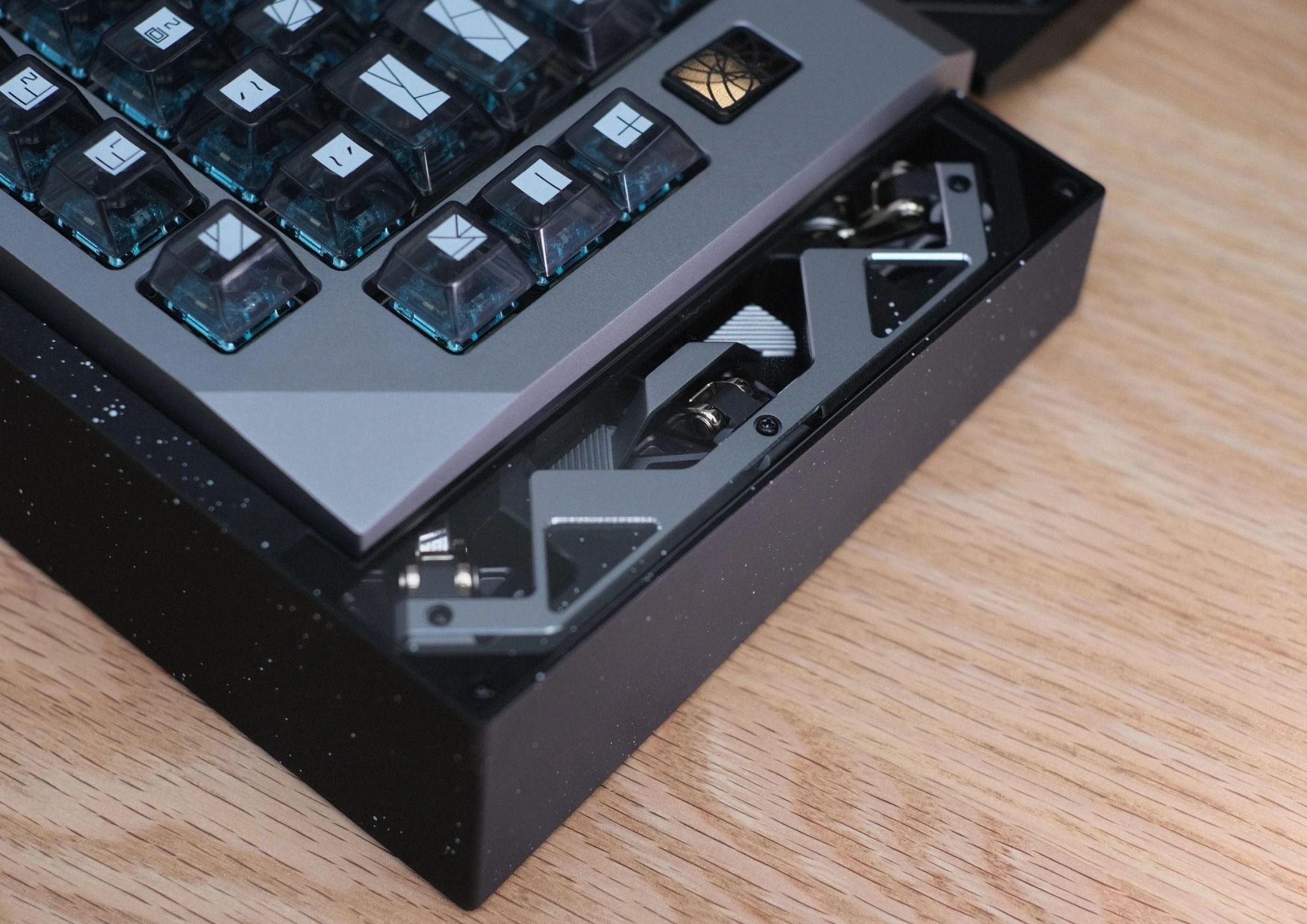 Nooir Noland1 Keyboard Kit – The Keebs Store