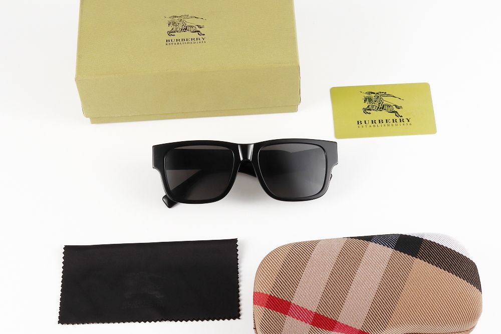 Kính Mát Burberry B4358 Hàng Cao Cấp Full Box– VTC OPTIC