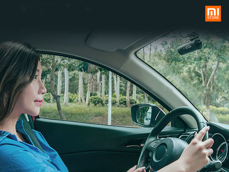 Camera hành trình MiDrive D01 – Xiaomi Store