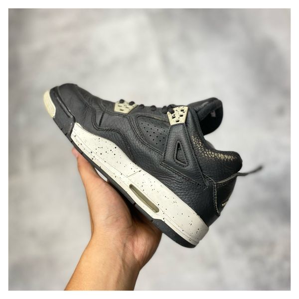 G2h Jordan 4 Retro Oreo - Giày bám bụi