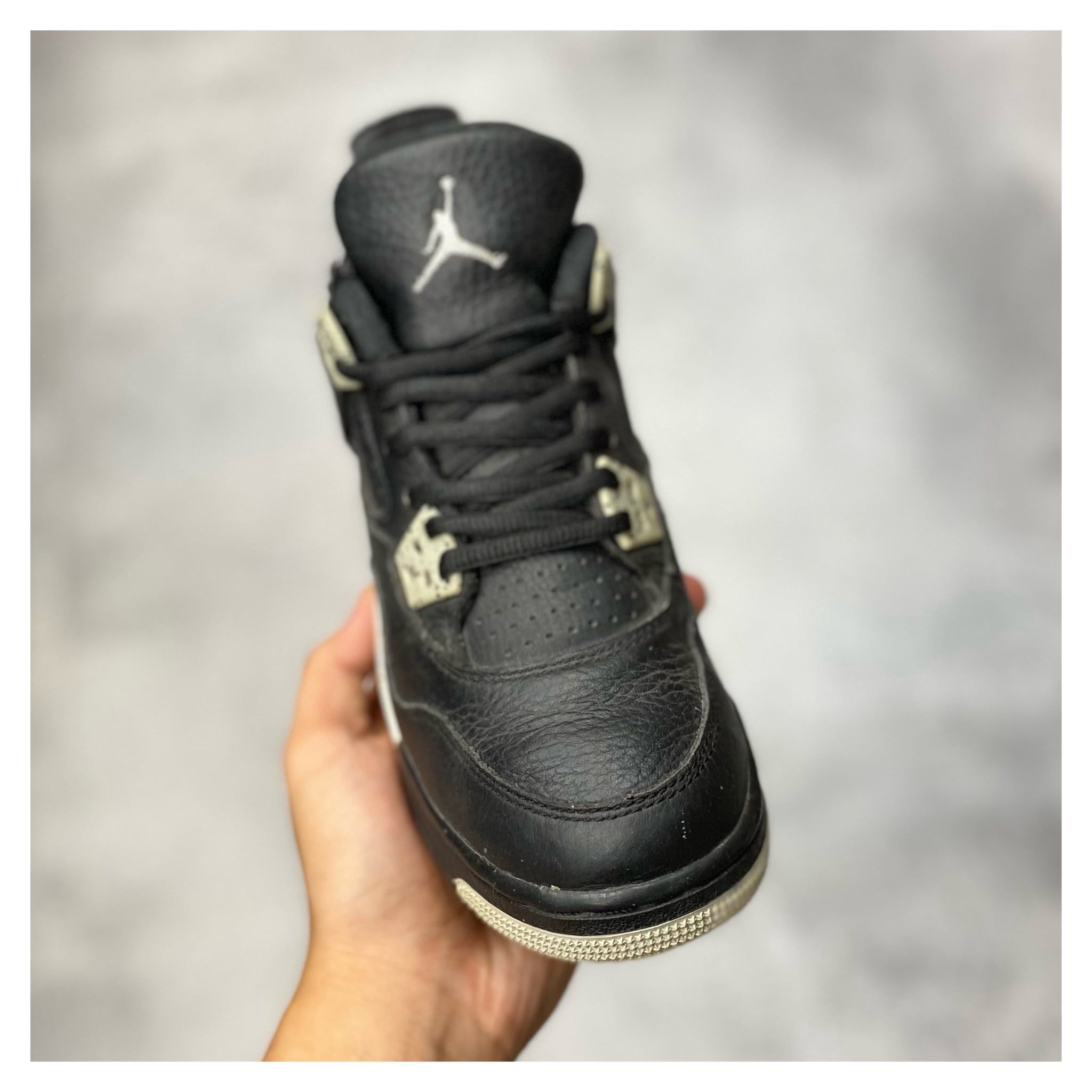 G2h Jordan 4 Retro Oreo - Giày bám bụi