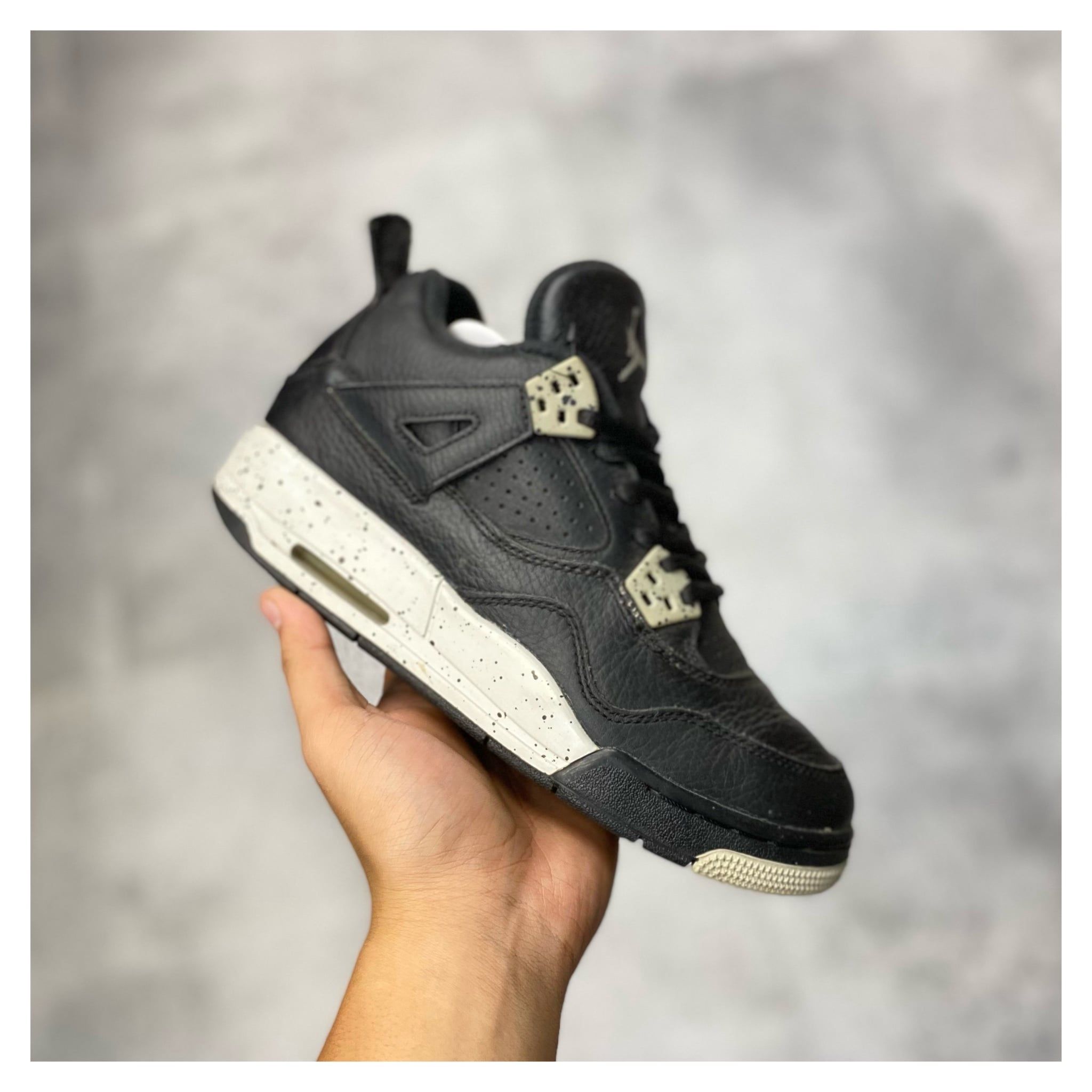 G2h Jordan 4 Retro Oreo - Giày bám bụi