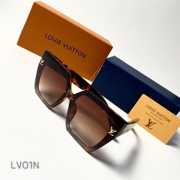 Mắt kính LOUIS VUITTON LV01– Charmie Luxury