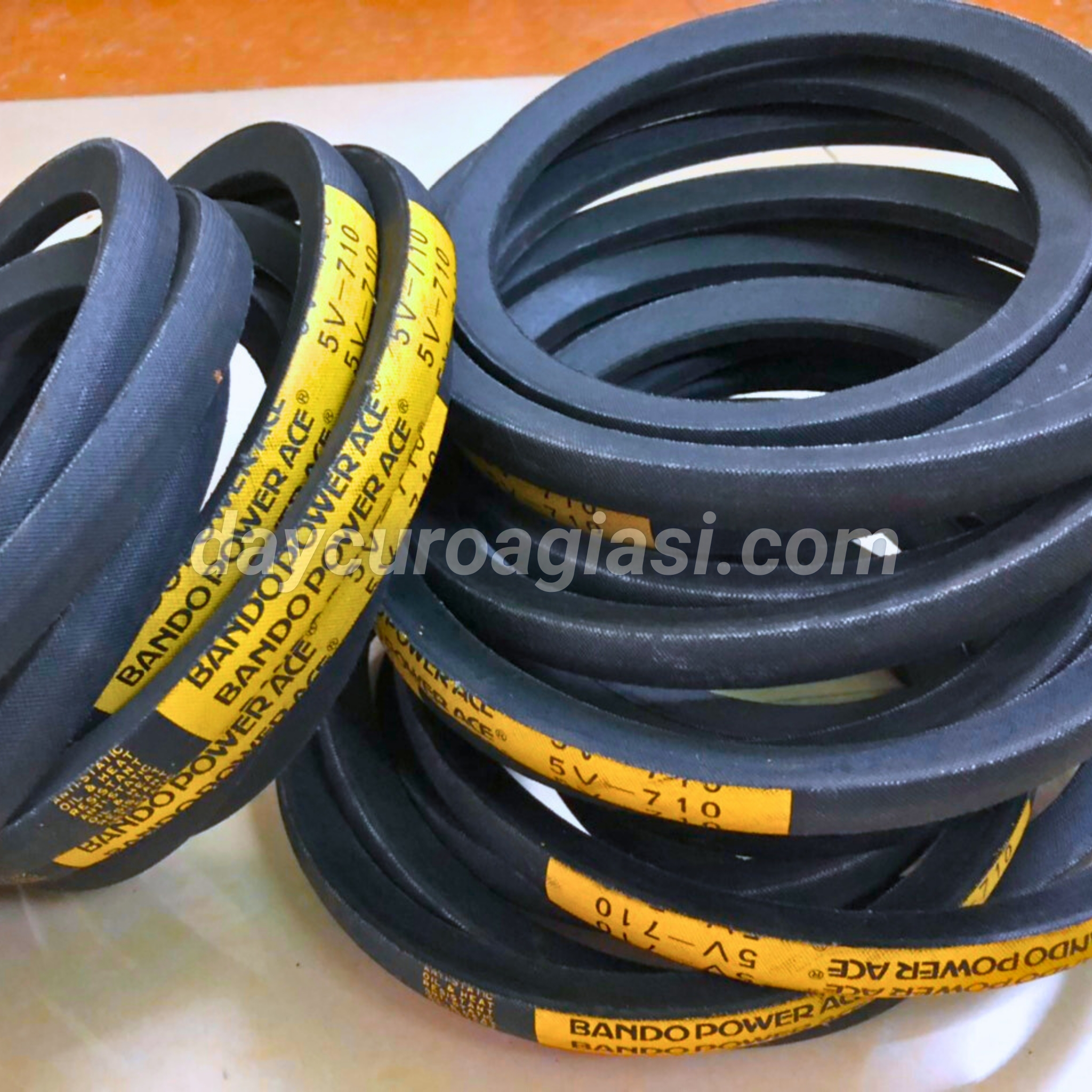 Dây curoa 5V710 – daycuroagiasi.com