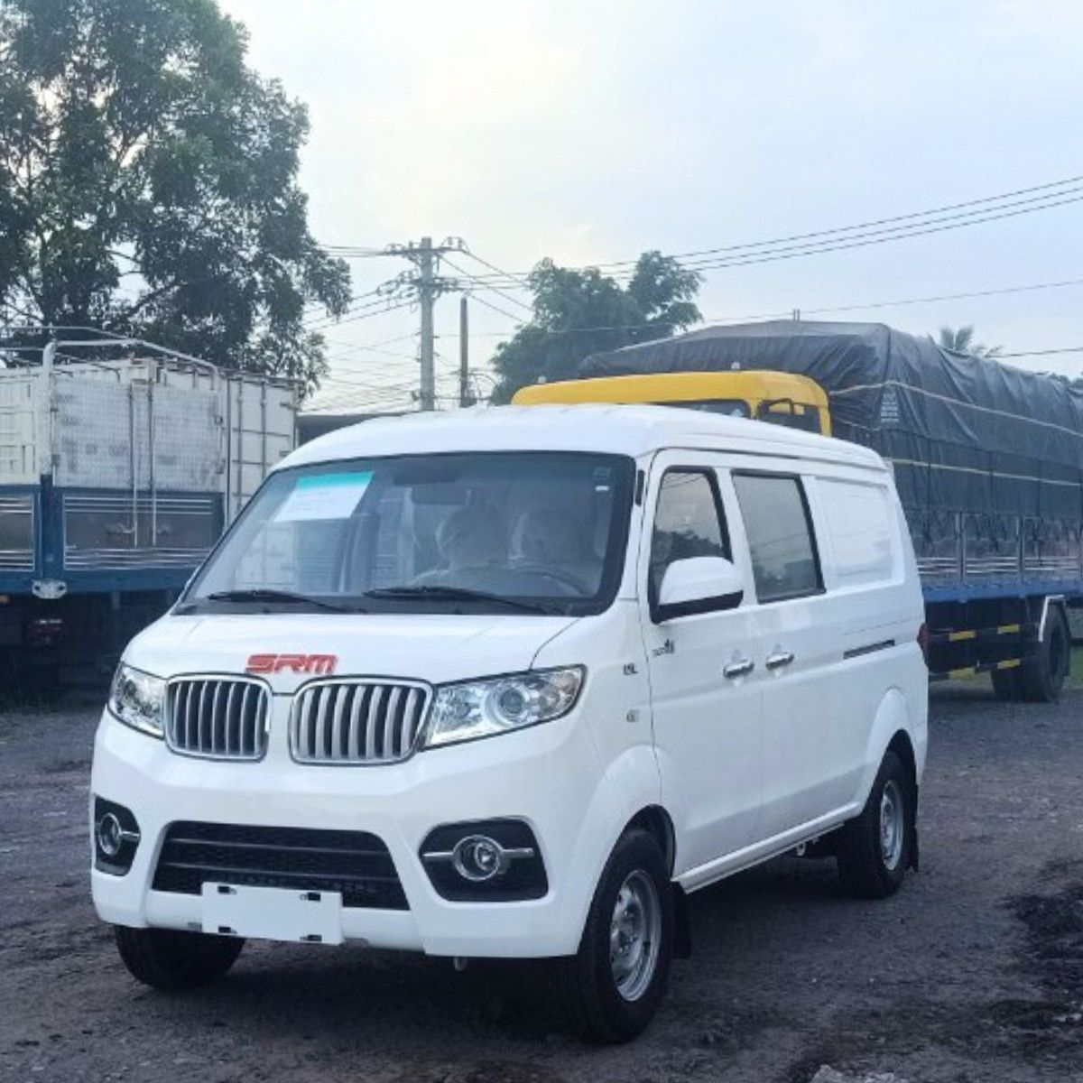 XE VAN SRM 5 CHỖ NGỒI 650KG (SRM X30-V5) KHÔNG CẤM GIỜ – phumanxetaivn
