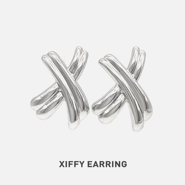 Xiffy Earring - Sức hút nhân đôi