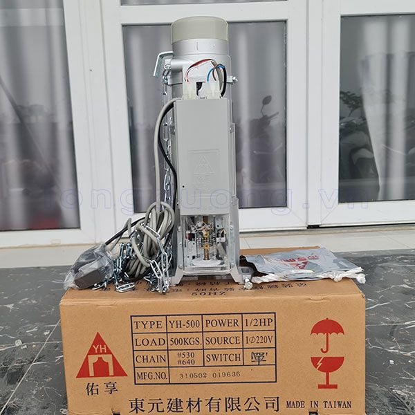 Motor cửa cuốn YH500 Đài Loan. Sản phẩm nhập khẩu chính hãng YH.