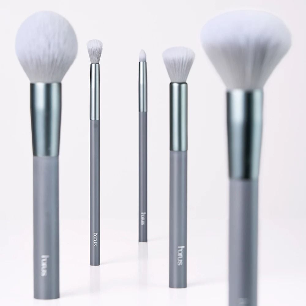 Horus Set Cọ trang điểm Essential Makeup Brush SetHorus Set Cọ trang ...