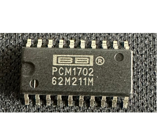 IC audio PCM1702 1702 dán Sop-20