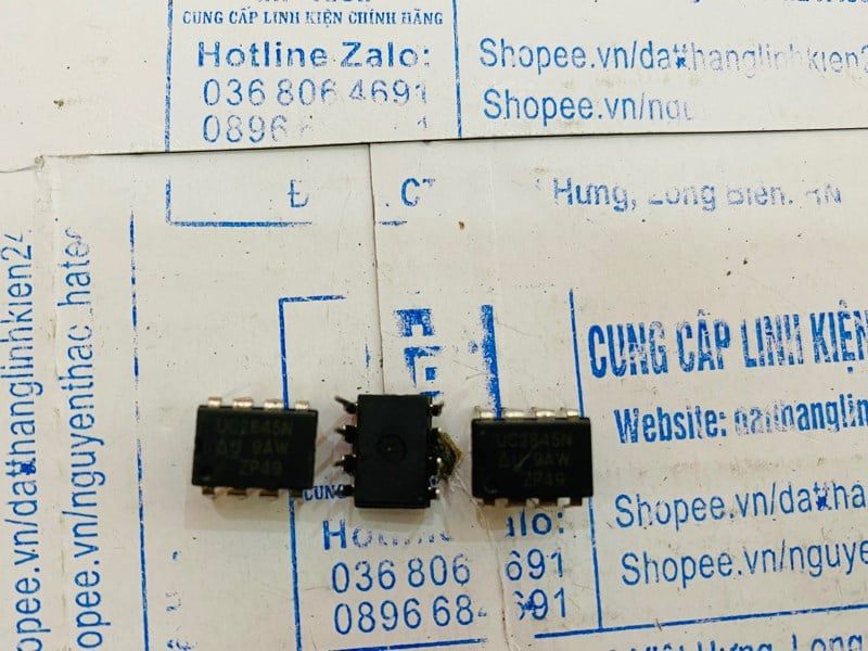 Ic dao động nguồn 8 chân chuyên dụng UC2845N