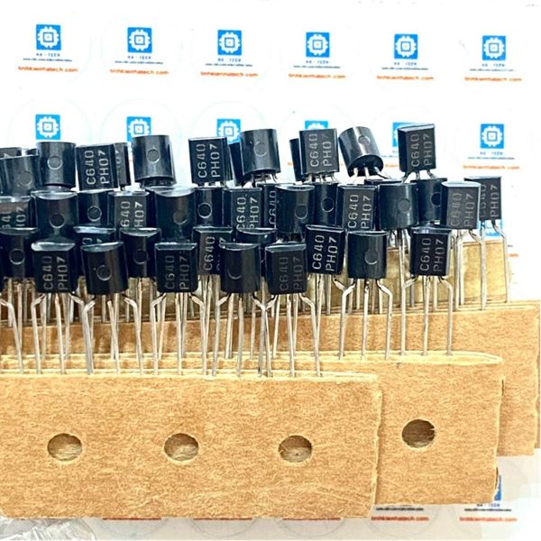 Linh kiện Chuyên Dụng Transistor PNP BC640 C640 640 1a 80v TO-92 mới c