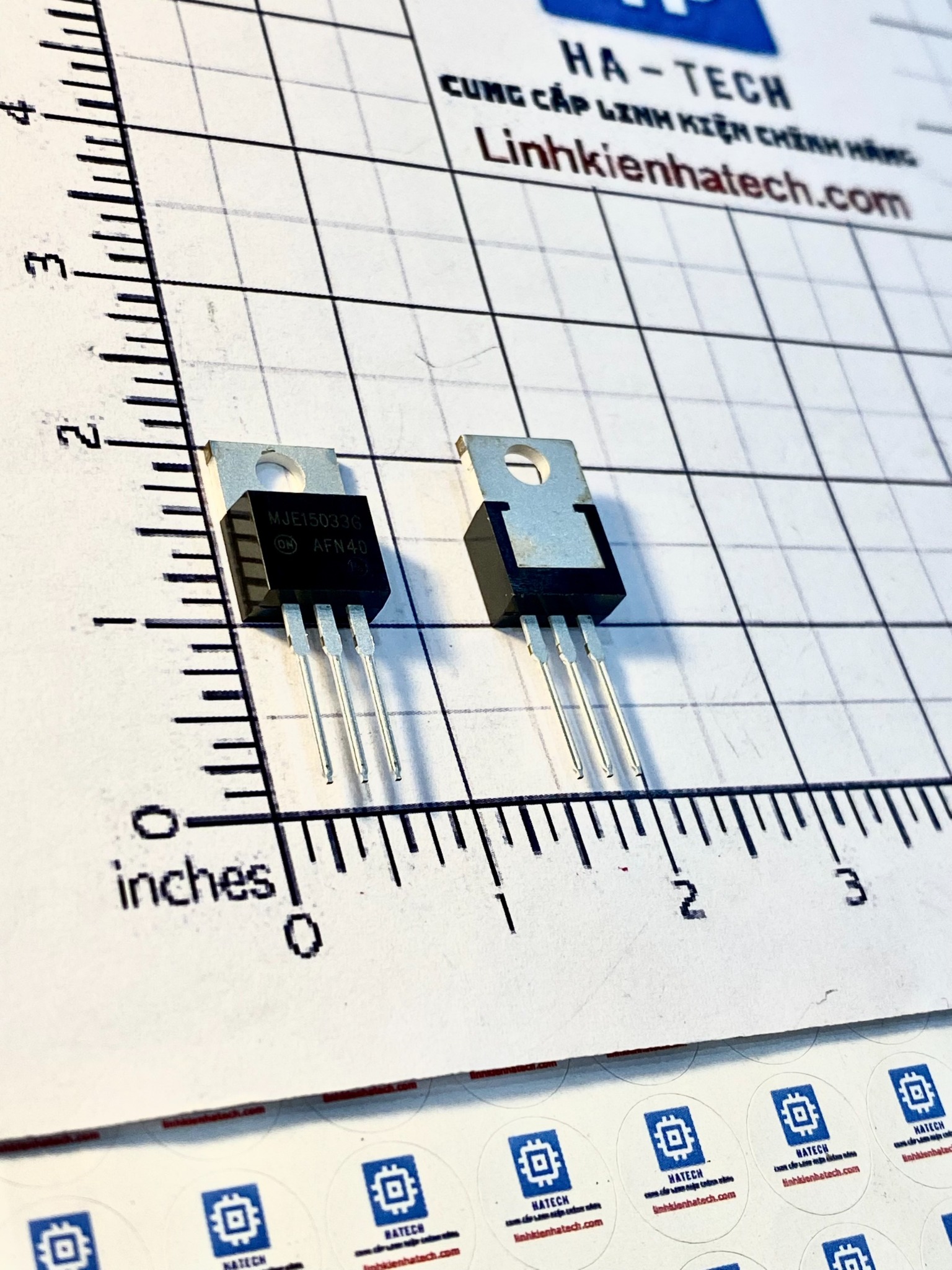Linh kiện MJE15033G MJE15033 Transistor PNP 250V-8.0A TO-220 Mới