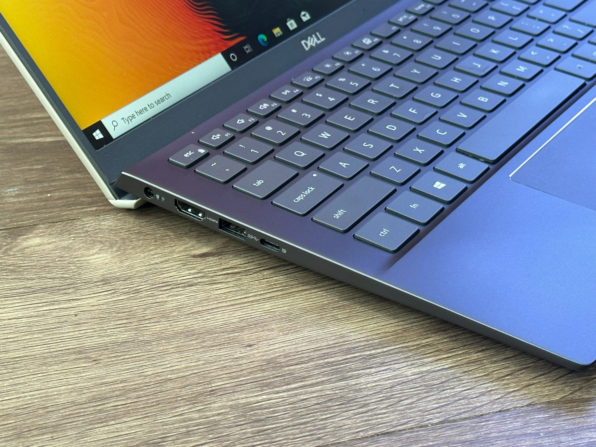 Laptop Dell Vostro 5301 i5 1135G7/8GB/512GB Laptop Dell Vostro 5301 i5 1135G7/8GB/512GB
