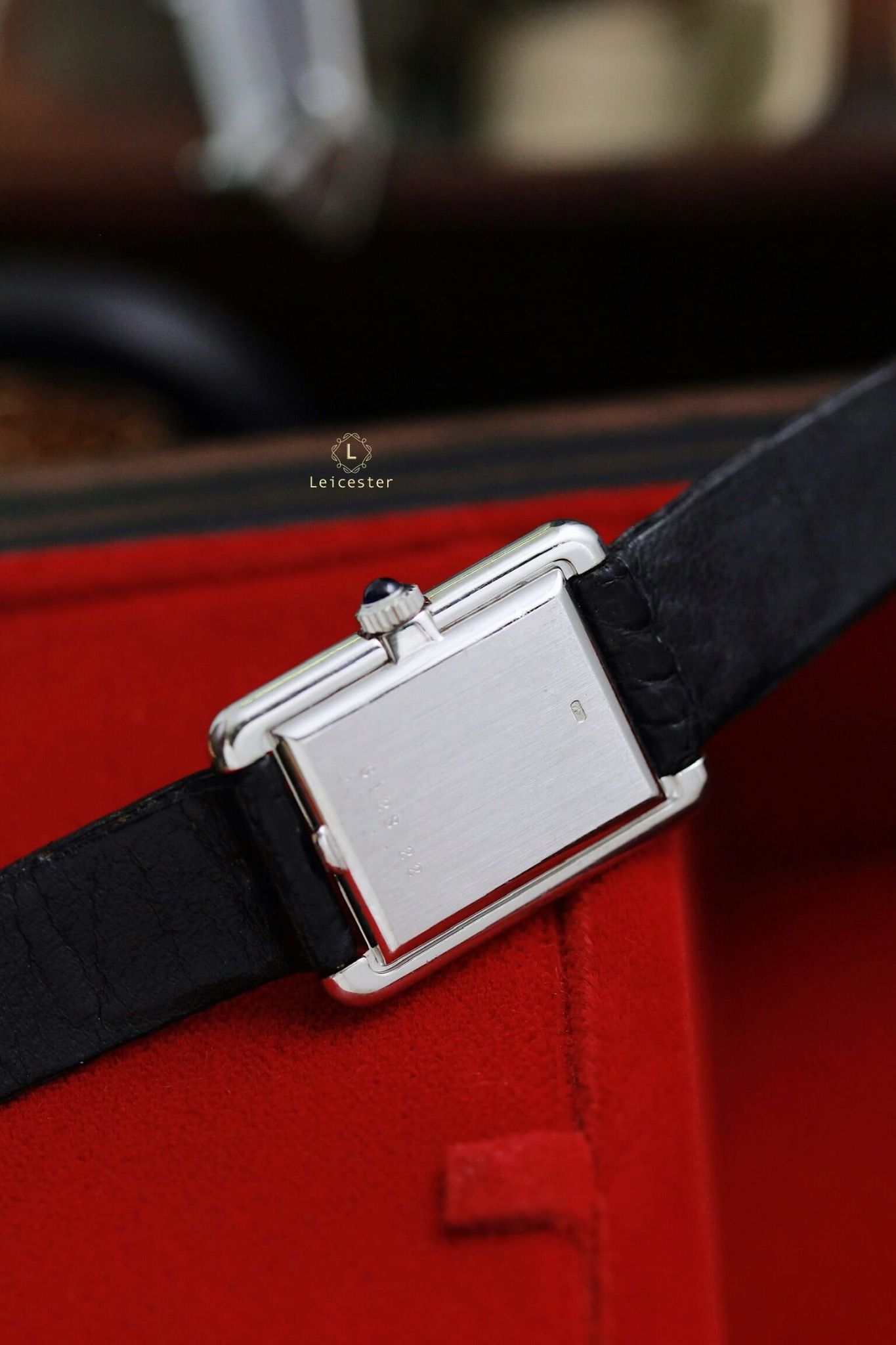 JAEGER-LECOULTRE TANK 18K WG NAVY DIAL REF 6123 22 – Leicester