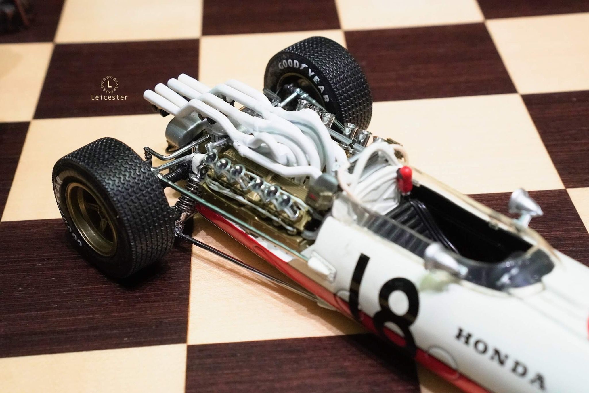 XE MÔ HÌNH TỈ LỆ 1:20 HONDA RA273 F1 1966 ITALIAN GRAND PRIX – Leicester