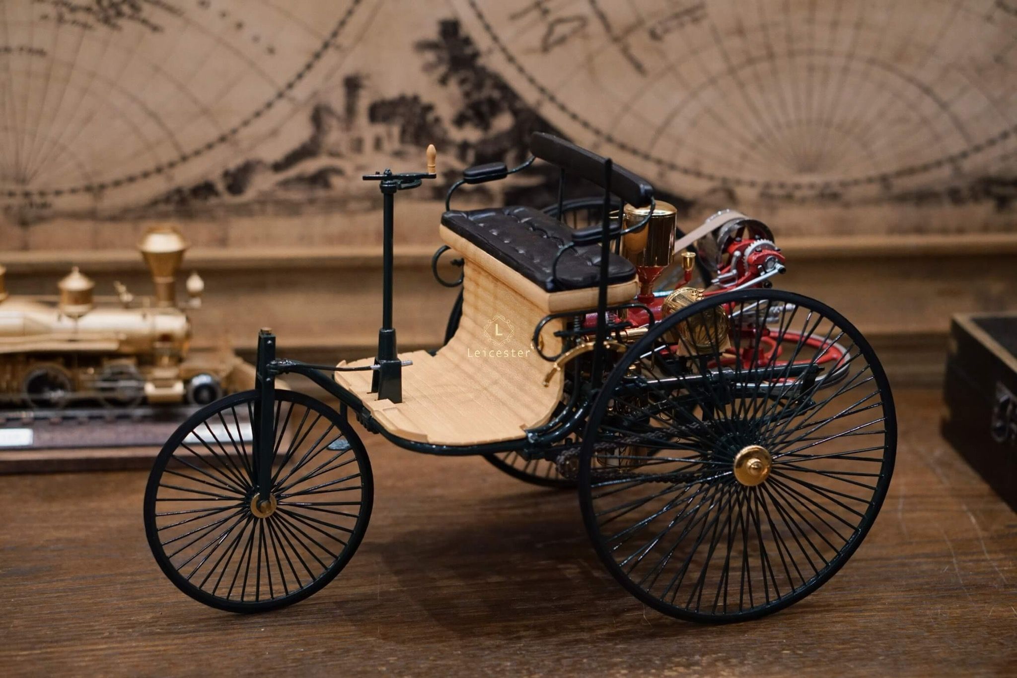 Franklin Mint 1: 8 Scale 1886 Benz Patent Motorwagen Precision Model – Leicester