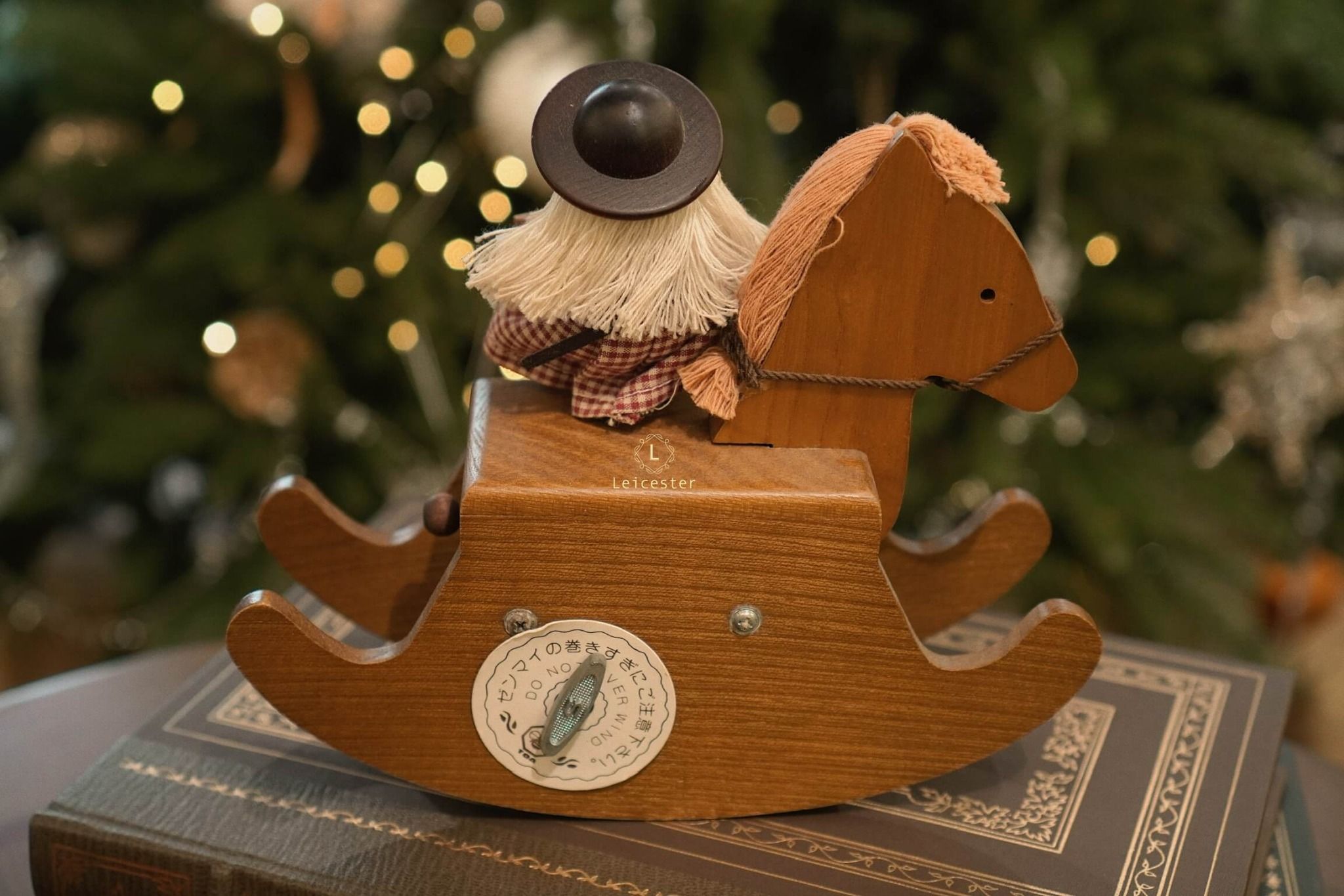 Hộp nhạc Toa – Leicester