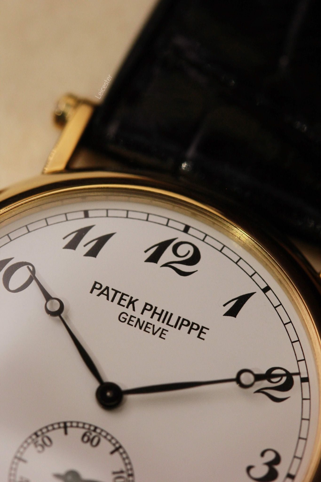 PATEK PHILIPPE OFFICER CALATRAVA 3960 – Leicester