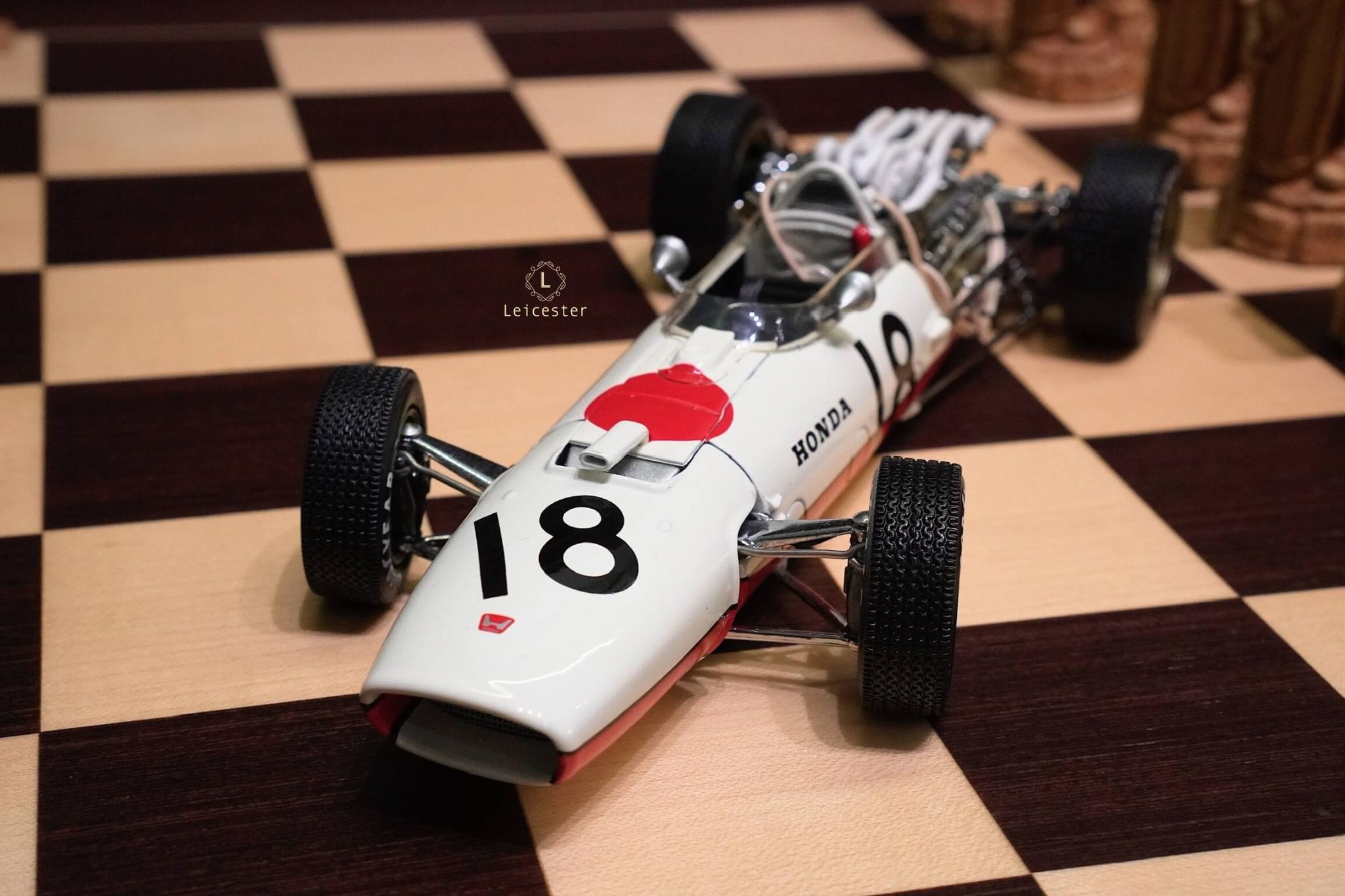 XE MÔ HÌNH TỈ LỆ 1:20 HONDA RA273 F1 1966 ITALIAN GRAND PRIX – Leicester