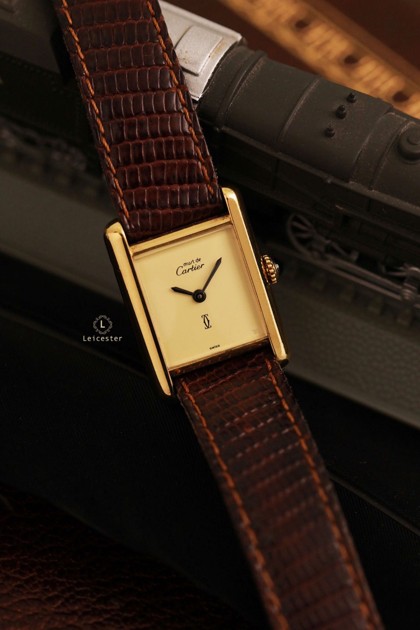 Must De Cartier Tank Ref 3 – Leicester
