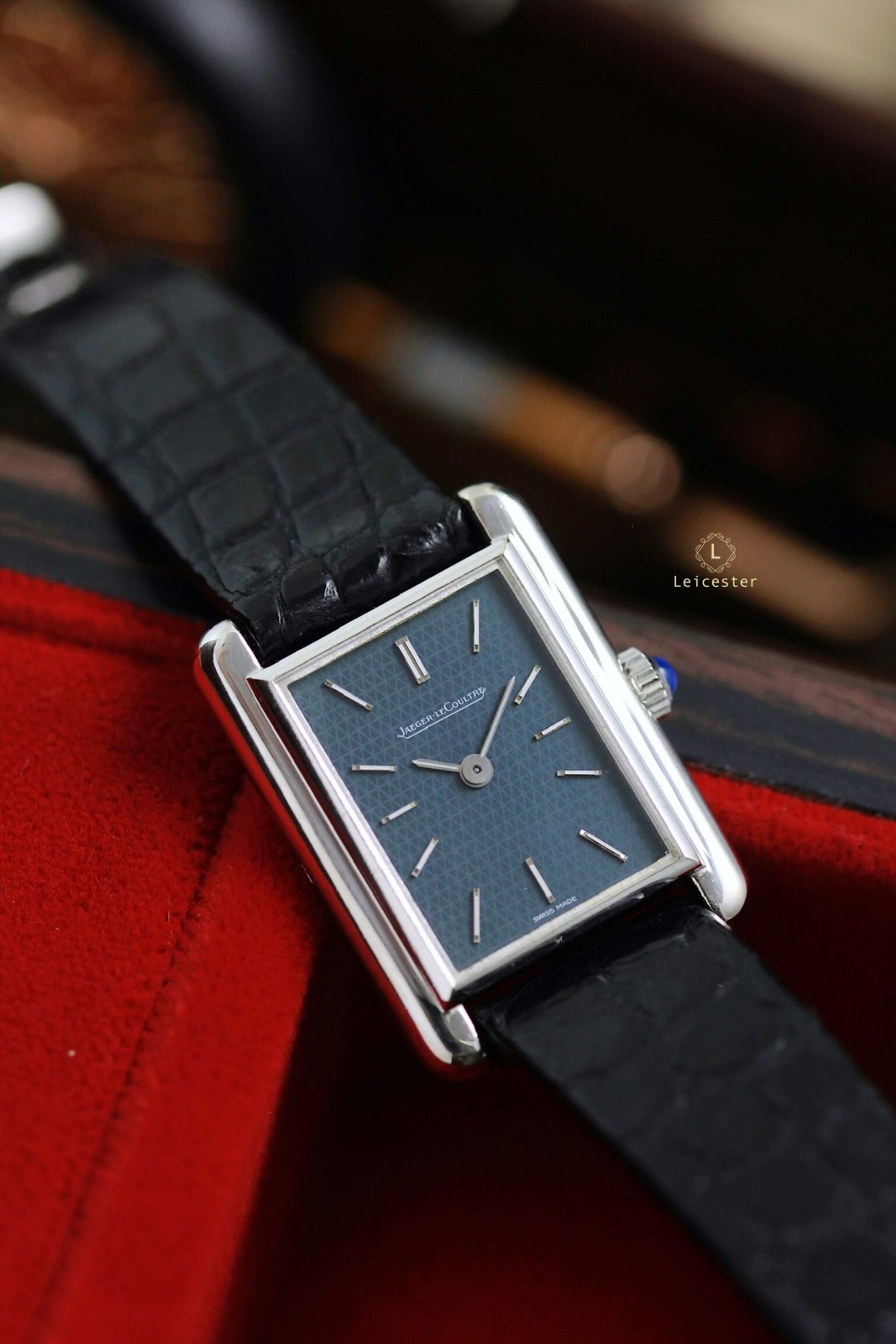 JAEGER-LECOULTRE TANK 18K WG NAVY DIAL REF 6123 22 – Leicester