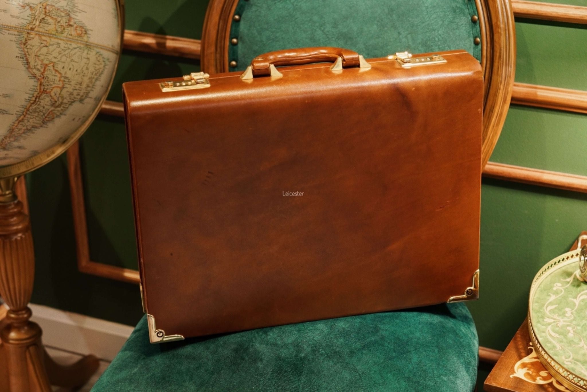 Vali Da Vintage – Leicester