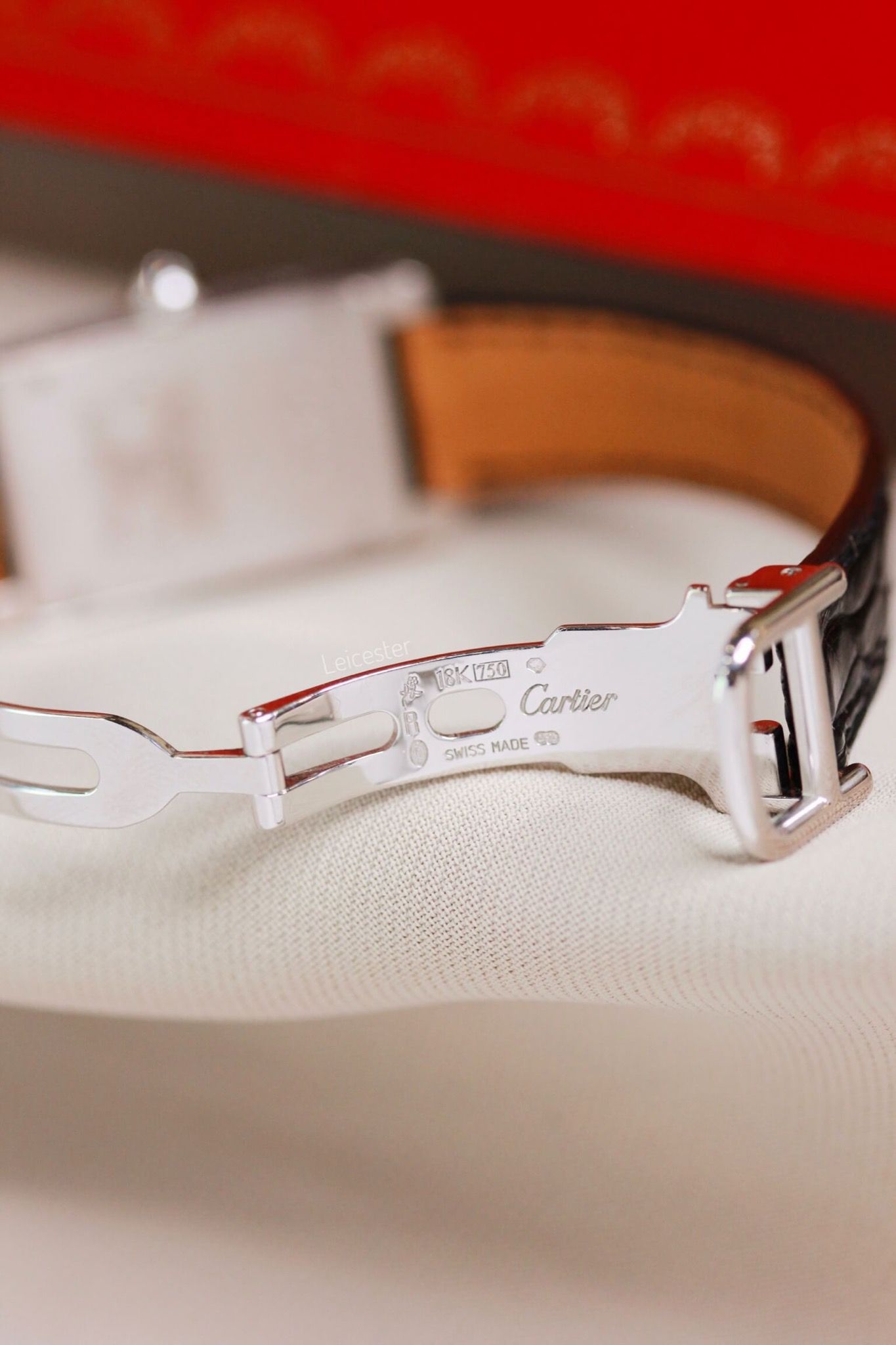 CARTIER TANK AMERICAINIE REF 2489 18K WHITE GOLD – Leicester