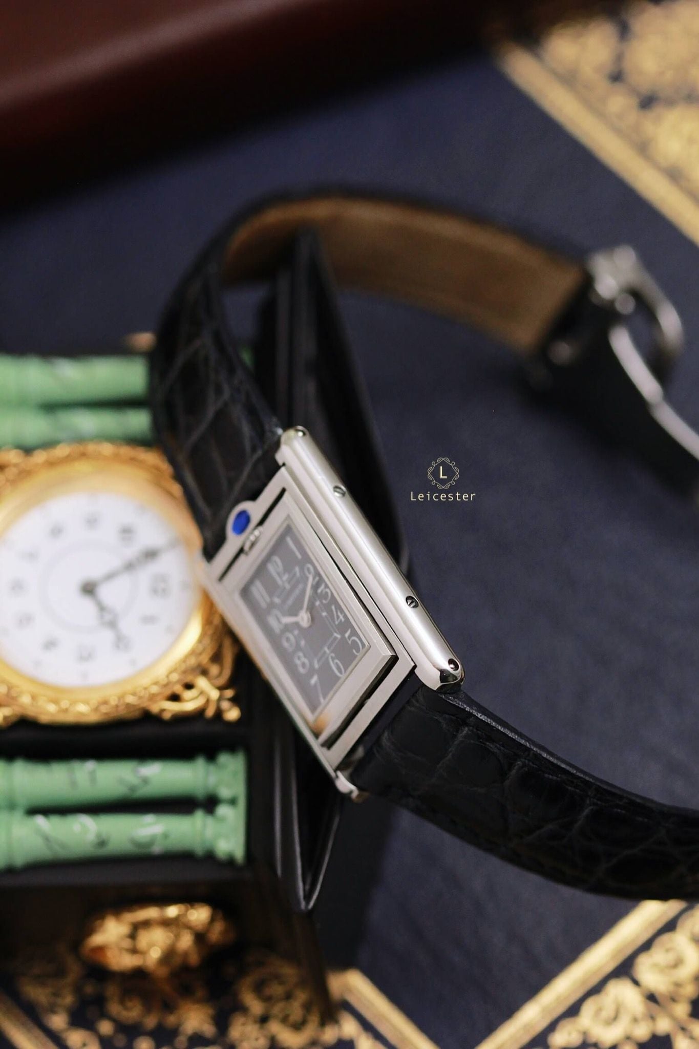 CARTIER TANK BASCULANTE REF 2386 ARABIC – Leicester