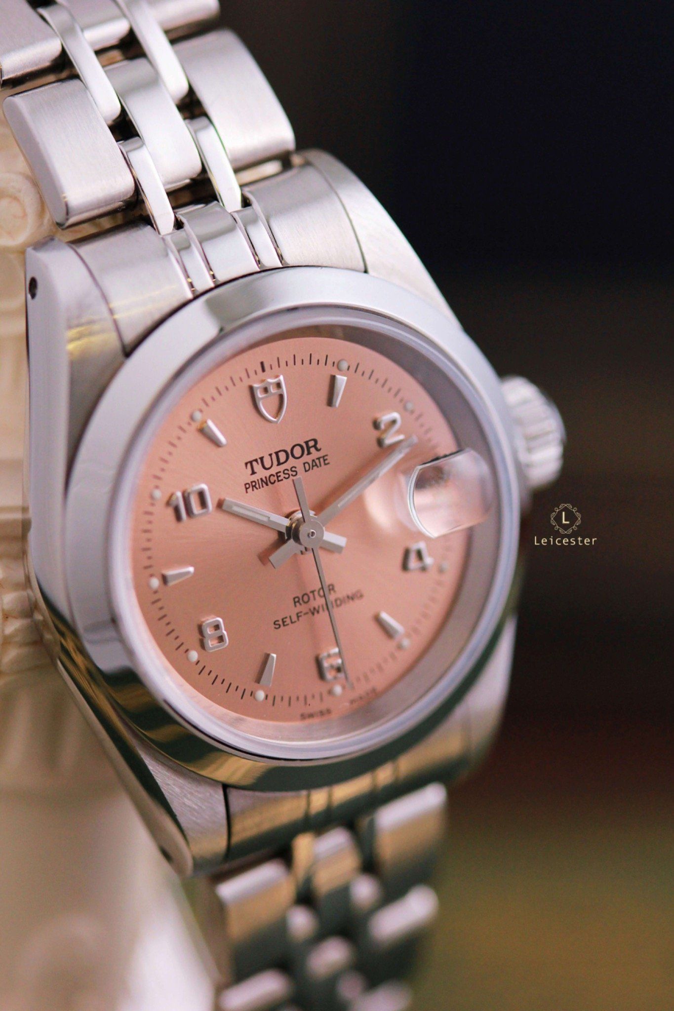Tudor Princess Date Ladies ref 92400 – Leicester