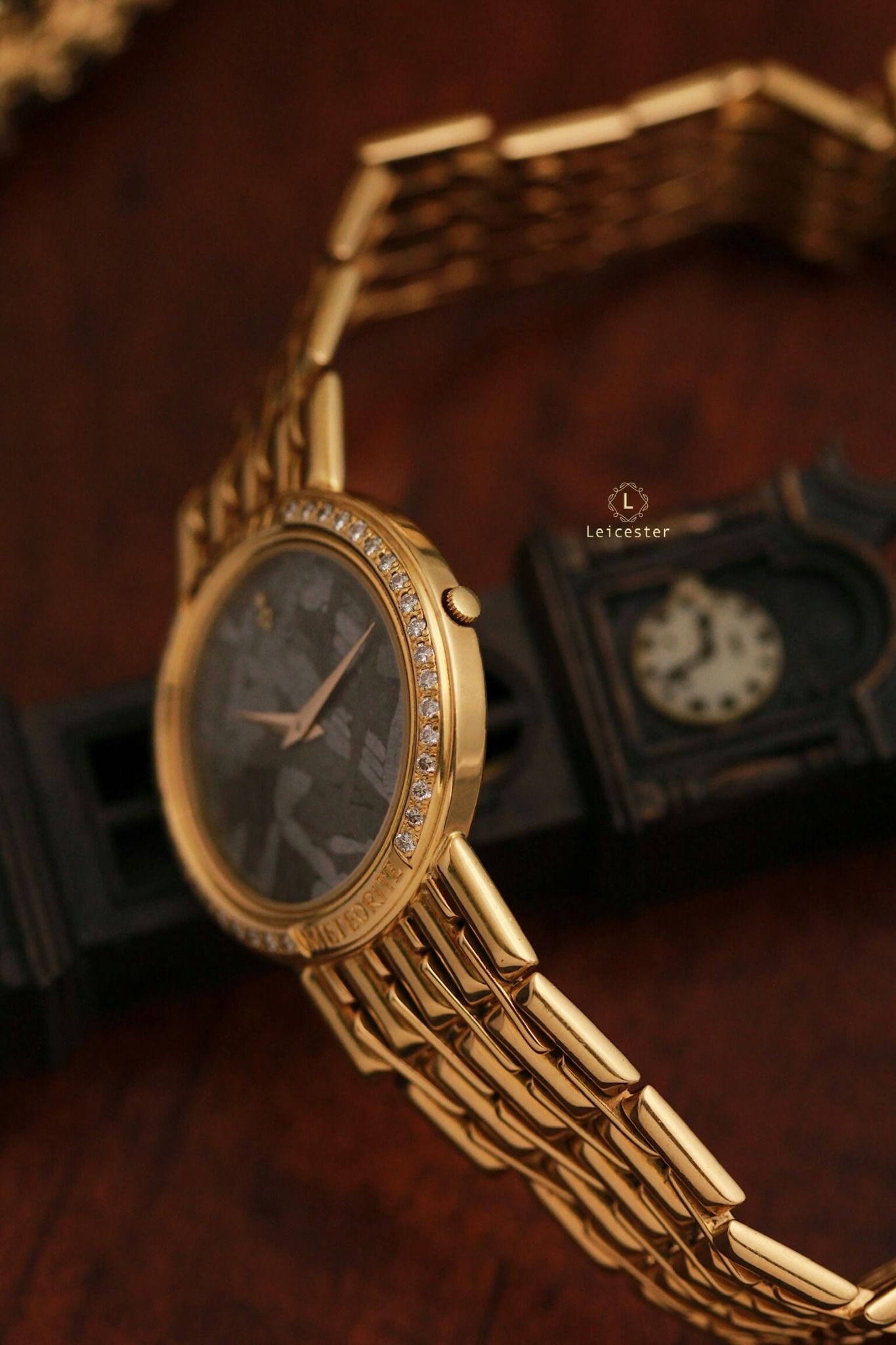 Corum Limited Edition 18K Yellow Gold Wristwatch with Meteorite Dial ...