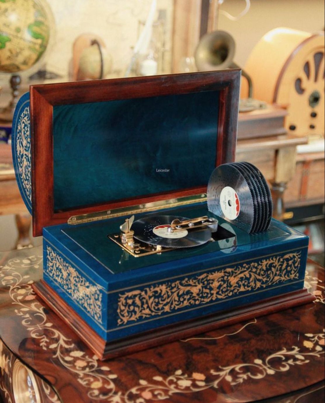 Music box Reuge Blue Limited – Leicester