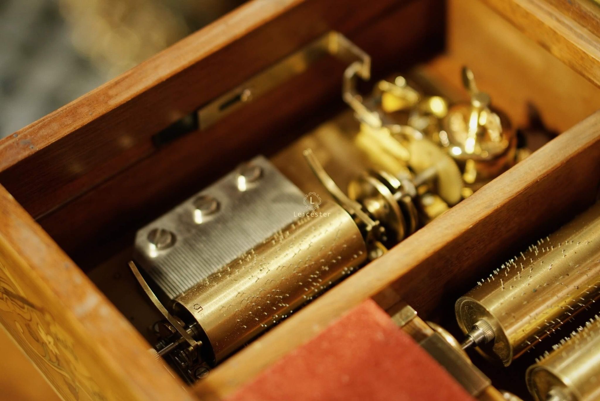 The Concert Music Box Of Mozart Masterpieces Reuge 50note Limited edi ...